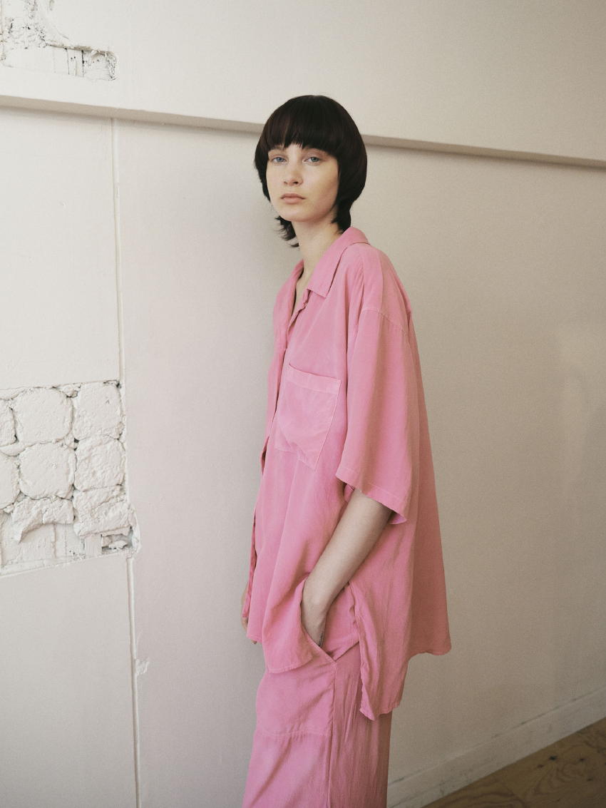 アウル（OWIL）が2022年春夏コレクションのルックを発表 | zoom up collection