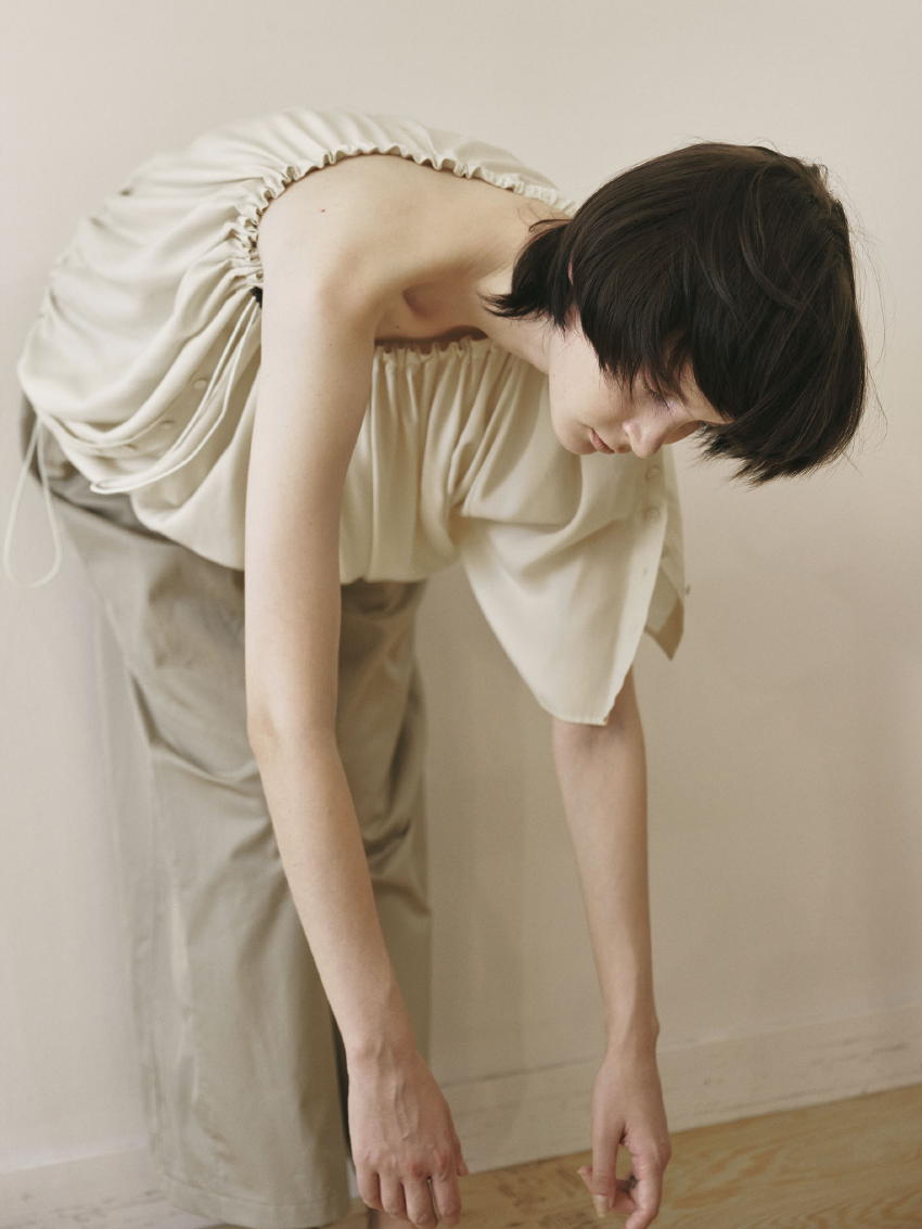 アウル（OWIL）が2022年春夏コレクションのルックを発表 | zoom up collection