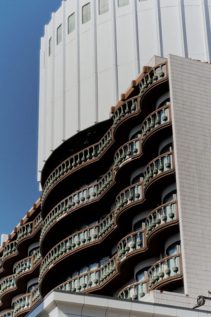 クロ（KURO）2022／2023年秋冬コレクション | zoom up collection