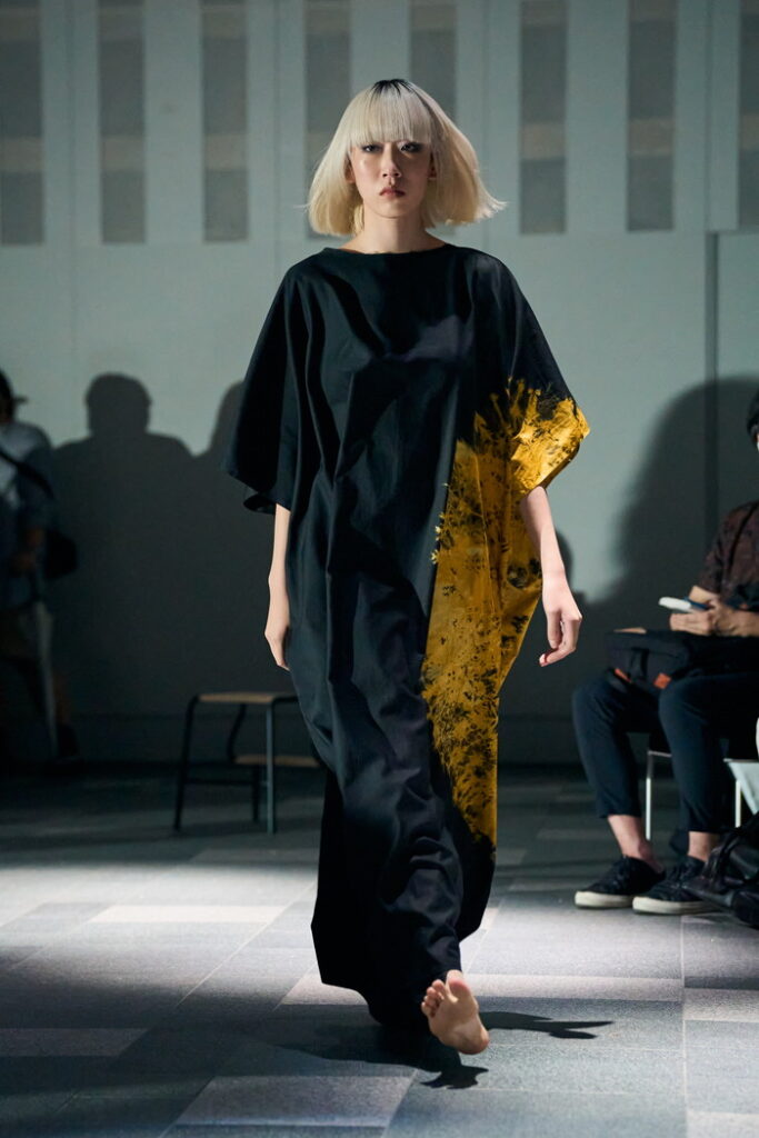 シズミ（沈み|shizumi）2023年春夏コレクション〇Rakuten Fashion Week TOKYO 2023 SS | zoom up collection