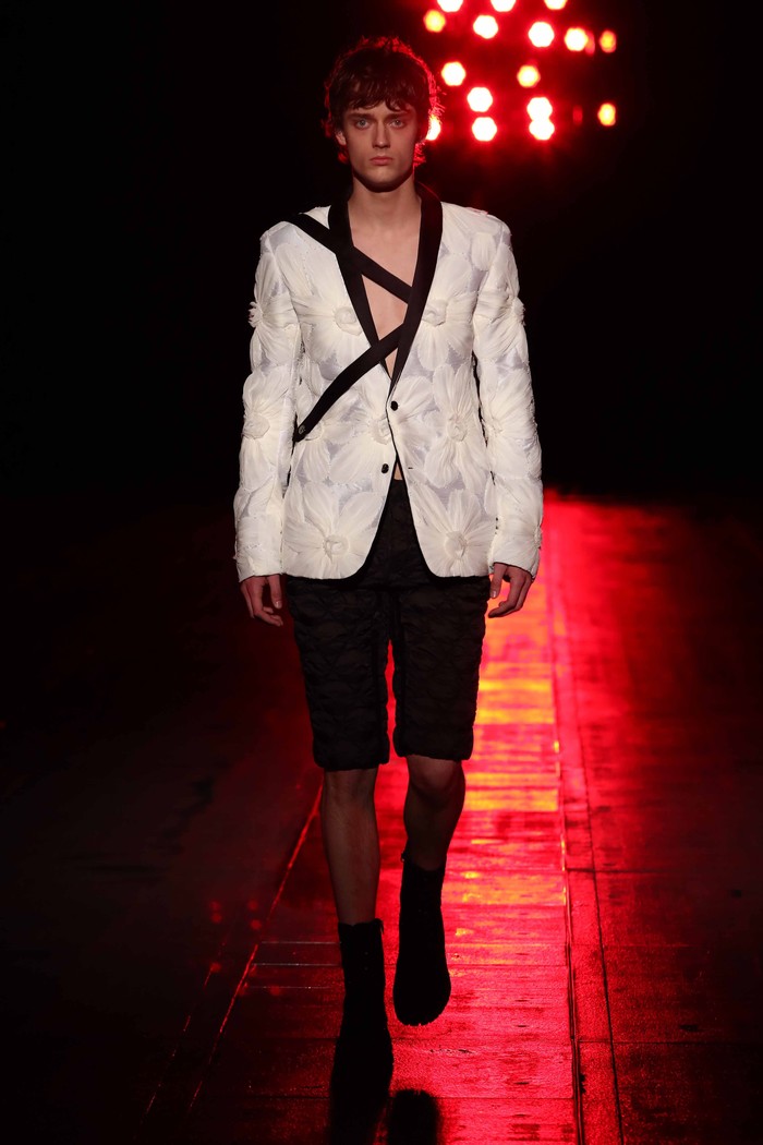 リンシュウ（RYNSHU）2023／2024年秋冬コレクション | zoom up collection