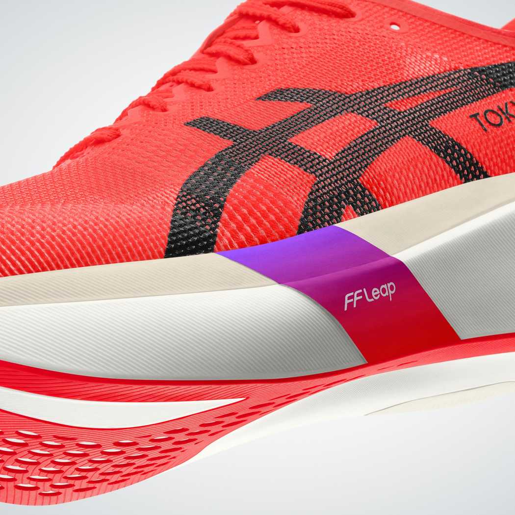 アシックス、トップアスリート向け「メタスピード」新作3型を発表 走法別に最適化、2025年7月発売 | zoom up collection