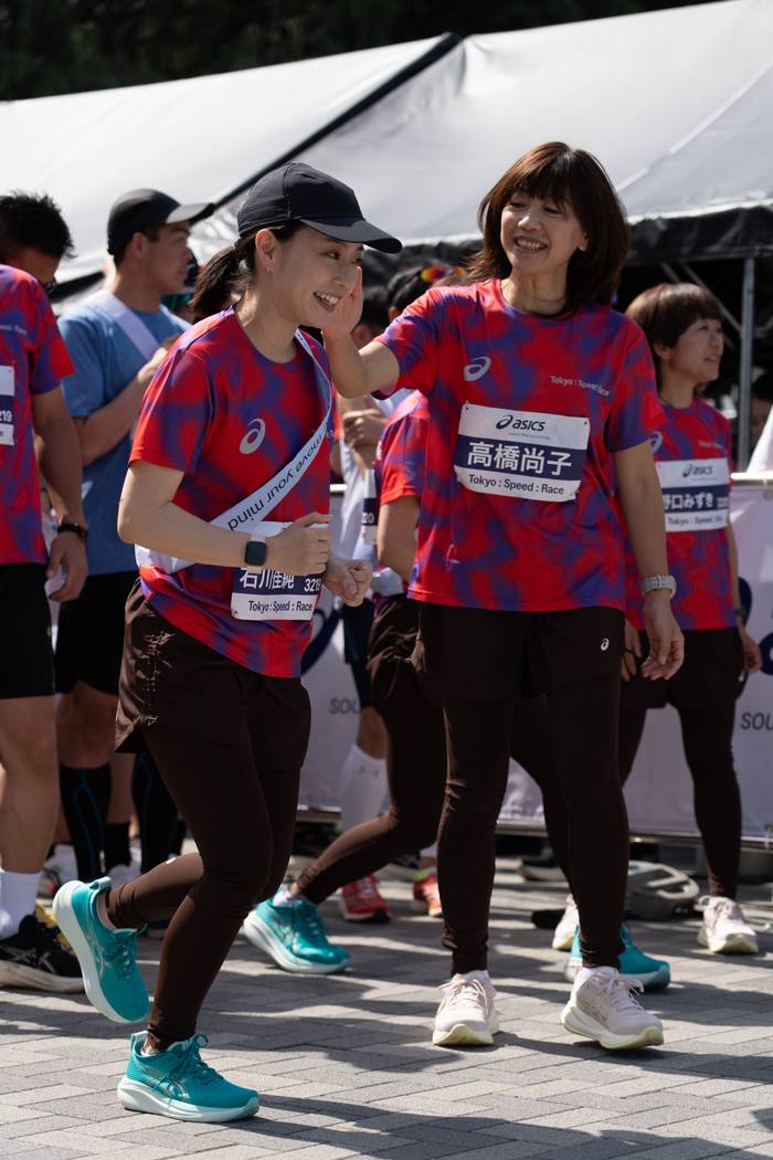 &TEAMのKさんがサプライズ登場！アシックス「Tokyo:Speed:Race」に豪華ゲスト集結、太田智樹が日本新記録樹立 | zoom ...